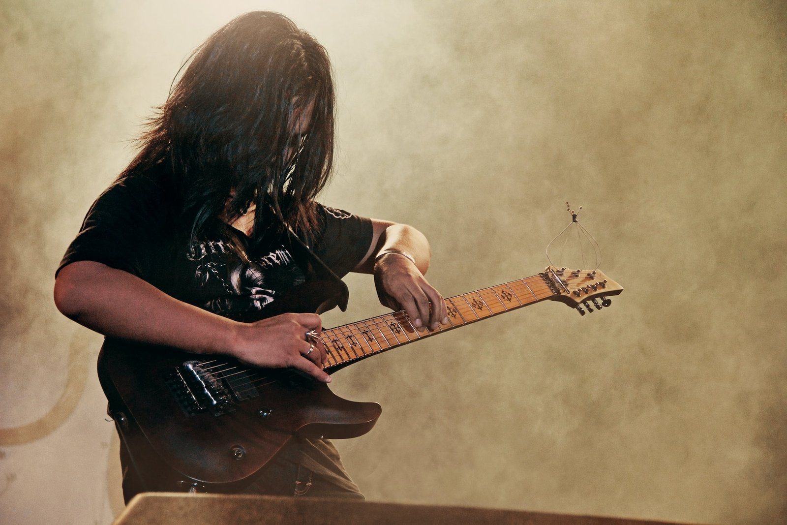 The hairstyles of some of the most famous rock musicians - NikturneRock